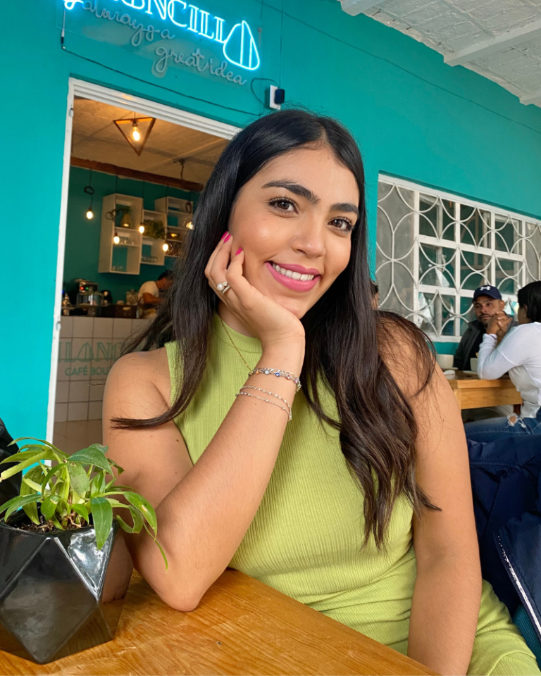 Home - Andrea Castañeda